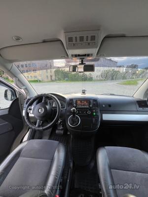 Beige Volkswagen Multivan 2012 in Tallinn, with an engine capacity of 2.00 L and mileage of 247 thousand km for 17200 €, photo 15 on AUTOMOTO.COM.LV