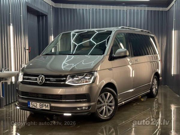 Smilšu krāsa Volkswagen Multivan 2015 Tallina, ar dzinēja tilpumu 2.00 L un nobraukumu 226 tūkst. km par 26999 €, foto 7 vietnē AUTOMOTO.COM.LV