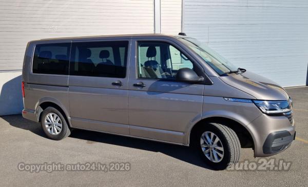 Smilšu krāsa Volkswagen Multivan 2022 Tallina, ar dzinēja tilpumu 2.00 L un nobraukumu 91 tūkst. km par 40500 €, foto 2 vietnē AUTOMOTO.COM.LV