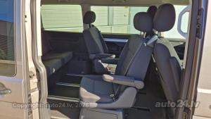 Smilšu krāsa Volkswagen Multivan 2022 Tallina, ar dzinēja tilpumu 2.00 L un nobraukumu 91 tūkst. km par 40500 €, foto 9 vietnē AUTOMOTO.COM.LV