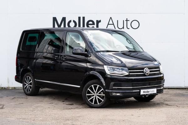 Melns Volkswagen Multivan 2018 Rīga, ar dzinēja tilpumu 2.00 L un nobraukumu 212 tūkst. km par 27950 €, foto 2 vietnē AUTOMOTO.COM.LV