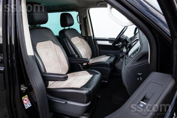 Melns Volkswagen Multivan 2018 Rīga, ar dzinēja tilpumu 2.00 L un nobraukumu 212 tūkst. km par 27950 €, foto 6 vietnē AUTOMOTO.COM.LV