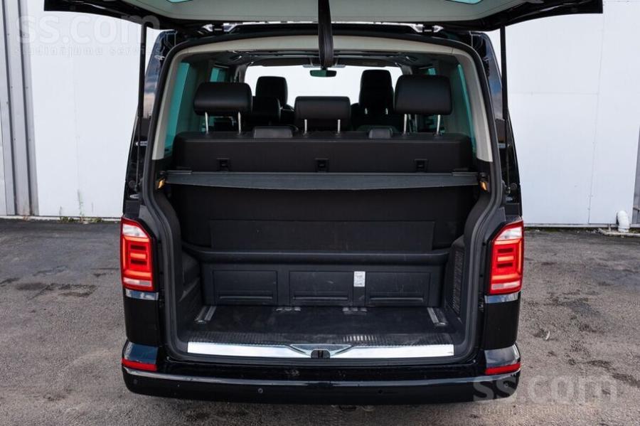Black Volkswagen Multivan 2018 in Riga, with an engine capacity of 2.00 L and mileage of 212 thousand km for 27950 €, photo 12 on AUTOMOTO.COM.LV