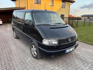 Черный Фольксваген Мультиван 1999 в Каунас, объемом двигателя 2.50 л и пробегом 350 тыс. км за 6300 €, фото 3 на AUTOMOTO.COM.LV
