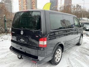 Melns Volkswagen Multivan 2005 Viļņa, ar dzinēja tilpumu 2.46 L un nobraukumu 281 tūkst. km par 6000 €, foto 6 vietnē AUTOMOTO.COM.LV