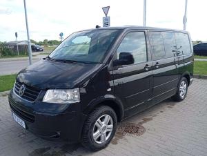 Melns Volkswagen Multivan 2005 Šakiai, ar dzinēja tilpumu 2.46 L un nobraukumu 284 tūkst. km par 7900 €, foto 7 vietnē AUTOMOTO.COM.LV