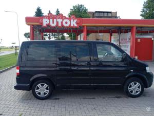 Melns Volkswagen Multivan 2005 Šakiai, ar dzinēja tilpumu 2.46 L un nobraukumu 284 tūkst. km par 7900 €, foto 10 vietnē AUTOMOTO.COM.LV