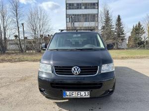 Black Volkswagen Multivan 2006 in Sakiai, with an engine capacity of 2.50 L and mileage of 525 thousand km for 6990 €, photo  on AUTOMOTO.COM.LV