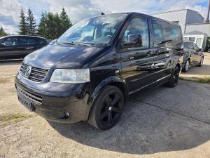 Black Volkswagen Multivan 2006 in Utena, with an engine capacity of 2.50 L and mileage of 285 thousand km for 6700 €, photo  on AUTOMOTO.COM.LV