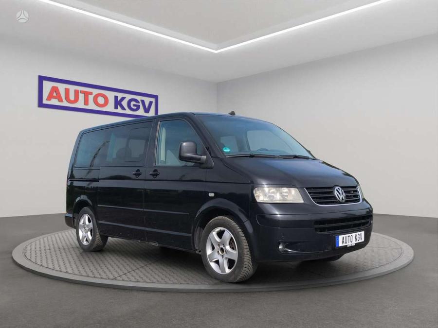 Melns Volkswagen Multivan 2007 Viļņa, ar dzinēja tilpumu 2.50 L un nobraukumu 553 tūkst. km par 7999 €, foto 8 vietnē AUTOMOTO.COM.LV