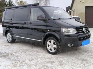 Black Volkswagen Multivan 2010 in Kedainiai, with an engine capacity of 1.97 L and mileage of 266 thousand km for 15900 €, photo 2 on AUTOMOTO.COM.LV