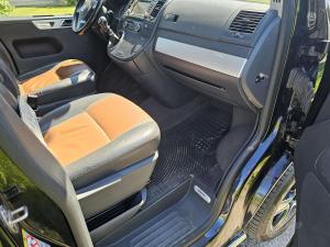 Black Volkswagen Multivan 2010 in Kedainiai, with an engine capacity of 2.00 L and mileage of 273 thousand km for 14900 €, photo 12 on AUTOMOTO.COM.LV