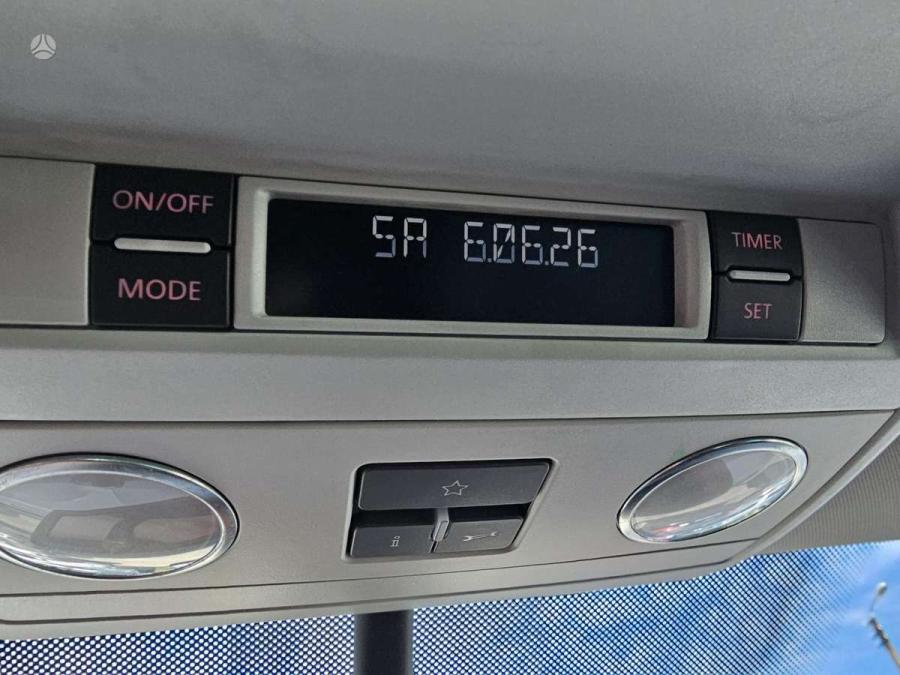 Black Volkswagen Multivan 2010 in Kedainiai, with an engine capacity of 2.00 L and mileage of 273 thousand km for 14900 €, photo 33 on AUTOMOTO.COM.LV