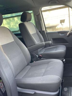 Black Volkswagen Multivan 2010 in Kaunas, with an engine capacity of 1.97 L and mileage of 276 thousand km for 9990 €, photo 17 on AUTOMOTO.COM.LV