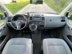 Black Volkswagen Multivan 2010 in Kaunas, with an engine capacity of 1.97 L and mileage of 276 thousand km for 9990 €, photo 21 on AUTOMOTO.COM.LV