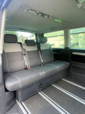 Black Volkswagen Multivan 2010 in Kaunas, with an engine capacity of 1.97 L and mileage of 276 thousand km for 9990 €, photo 22 on AUTOMOTO.COM.LV