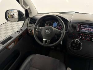 Black Volkswagen Multivan 2011 in Marijampole, with an engine capacity of 1.97 L and mileage of 213 thousand km for 14350 €, photo 21 on AUTOMOTO.COM.LV