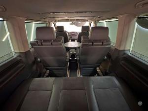 Black Volkswagen Multivan 2011 in Marijampole, with an engine capacity of 1.97 L and mileage of 213 thousand km for 14350 €, photo 22 on AUTOMOTO.COM.LV
