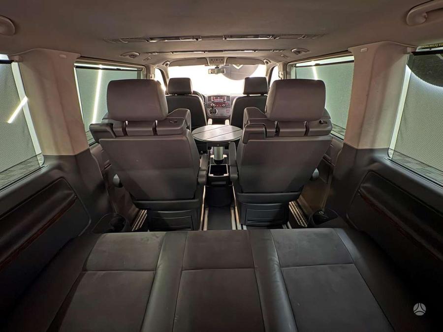 Black Volkswagen Multivan 2011 in Marijampole, with an engine capacity of 1.97 L and mileage of 213 thousand km for 14350 €, photo 22 on AUTOMOTO.COM.LV