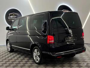 Black Volkswagen Multivan 2011 in Marijampole, with an engine capacity of 1.97 L and mileage of 213 thousand km for 14350 €, photo 25 on AUTOMOTO.COM.LV