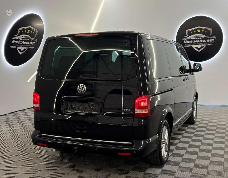 Black Volkswagen Multivan 2011 in Marijampole, with an engine capacity of 1.97 L and mileage of 213 thousand km for 14350 €, photo 29 on AUTOMOTO.COM.LV