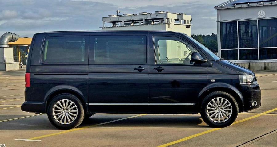 Black Volkswagen Multivan 2011 in Vilnius, with an engine capacity of 2.00 L and mileage of 199 thousand km for 14950 €, photo 16 on AUTOMOTO.COM.LV