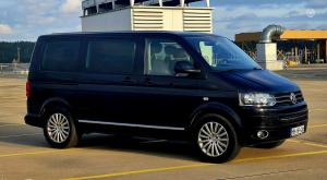Black Volkswagen Multivan 2011 in Vilnius, with an engine capacity of 2.00 L and mileage of 199 thousand km for 14950 €, photo 17 on AUTOMOTO.COM.LV