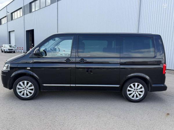 Melns Volkswagen Multivan 2012 Marijampole, ar dzinēja tilpumu 2.00 L un nobraukumu 293 tūkst. km par 12450 €, foto 8 vietnē AUTOMOTO.COM.LV