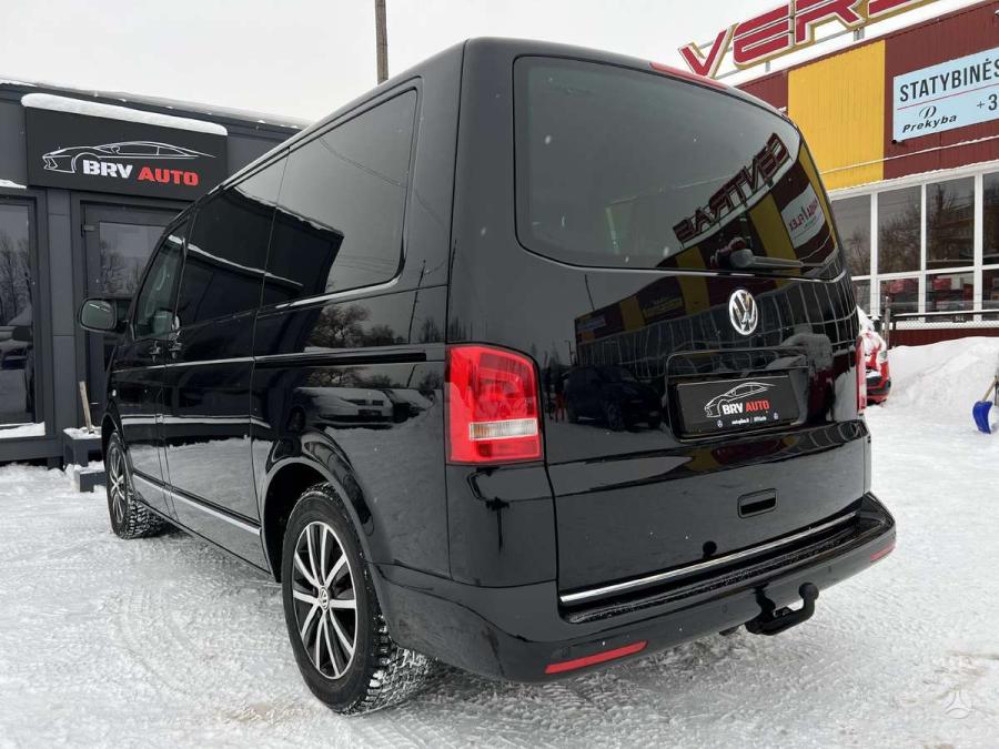 Melns Volkswagen Multivan 2013 Kėdainiai, ar dzinēja tilpumu 1.97 L un nobraukumu 281 tūkst. km par 17650 €, foto 17 vietnē AUTOMOTO.COM.LV