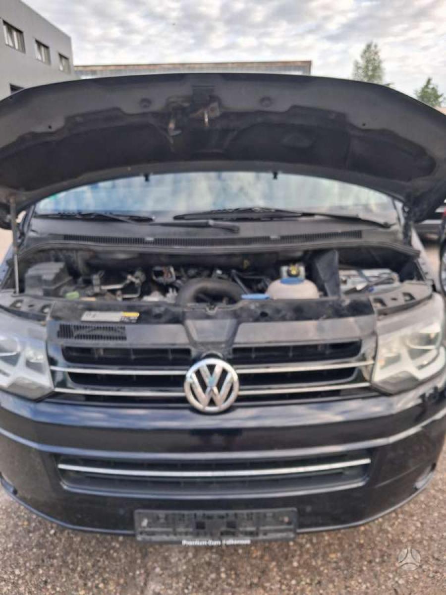 Melns Volkswagen Multivan 2013 Rokiškis, ar dzinēja tilpumu 2.00 L un nobraukumu 171 tūkst. km par 16600 €, foto 11 vietnē AUTOMOTO.COM.LV