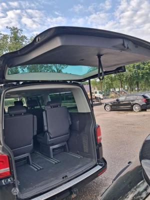 Melns Volkswagen Multivan 2013 Rokiškis, ar dzinēja tilpumu 2.00 L un nobraukumu 171 tūkst. km par 16600 €, foto 20 vietnē AUTOMOTO.COM.LV