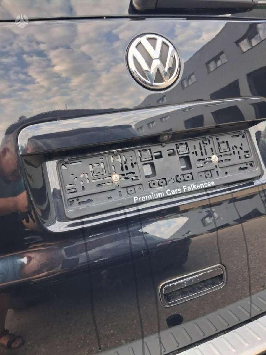Melns Volkswagen Multivan 2013 Rokiškis, ar dzinēja tilpumu 2.00 L un nobraukumu 171 tūkst. km par 16600 €, foto 22 vietnē AUTOMOTO.COM.LV