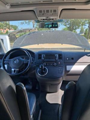 Melns Volkswagen Multivan 2013 Rokiškis, ar dzinēja tilpumu 2.00 L un nobraukumu 171 tūkst. km par 16600 €, foto 24 vietnē AUTOMOTO.COM.LV