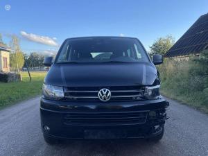 Melns Volkswagen Multivan 2013 Kauņa, ar dzinēja tilpumu 1.97 L un nobraukumu 186 tūkst. km par 13950 €, foto 4 vietnē AUTOMOTO.COM.LV