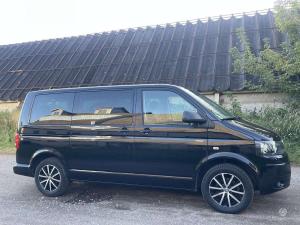 Melns Volkswagen Multivan 2013 Kauņa, ar dzinēja tilpumu 1.97 L un nobraukumu 186 tūkst. km par 13950 €, foto 6 vietnē AUTOMOTO.COM.LV
