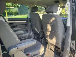 Melns Volkswagen Multivan 2013 Kauņa, ar dzinēja tilpumu 1.97 L un nobraukumu 186 tūkst. km par 13950 €, foto 19 vietnē AUTOMOTO.COM.LV
