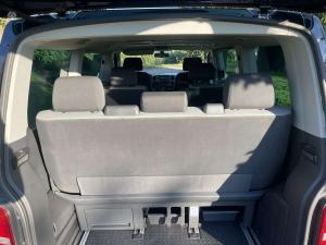 Melns Volkswagen Multivan 2013 Kauņa, ar dzinēja tilpumu 1.97 L un nobraukumu 186 tūkst. km par 13950 €, foto 23 vietnē AUTOMOTO.COM.LV