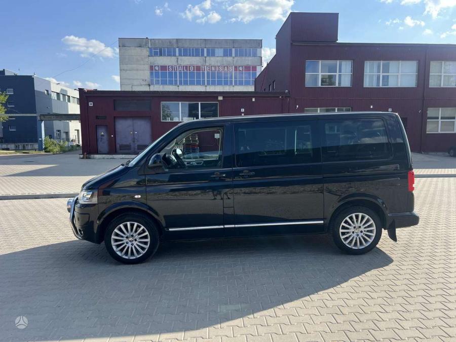 Melns Volkswagen Multivan 2014 Kauņa, ar dzinēja tilpumu 2.00 L un nobraukumu 289 tūkst. km par 11850 €, foto 6 vietnē AUTOMOTO.COM.LV