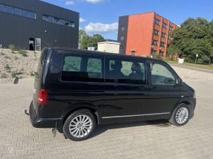 Melns Volkswagen Multivan 2014 Kauņa, ar dzinēja tilpumu 2.00 L un nobraukumu 289 tūkst. km par 11850 €, foto 12 vietnē AUTOMOTO.COM.LV
