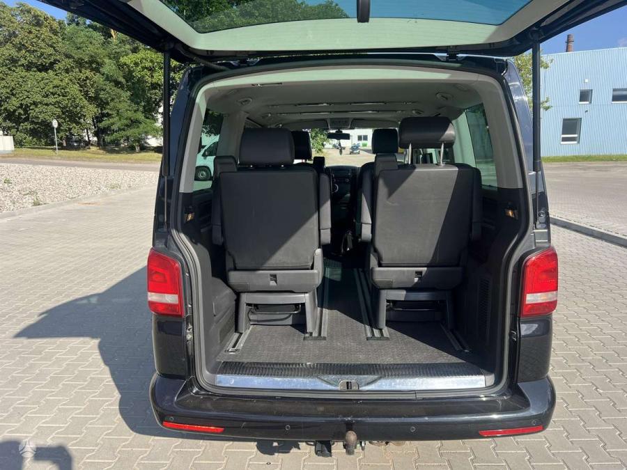 Melns Volkswagen Multivan 2014 Kauņa, ar dzinēja tilpumu 2.00 L un nobraukumu 289 tūkst. km par 11850 €, foto 16 vietnē AUTOMOTO.COM.LV