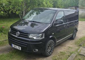Black Volkswagen Multivan 2014 in Vilnius, with an engine capacity of 2.00 L and mileage of 320 thousand km for 16000 €, photo  on AUTOMOTO.COM.LV