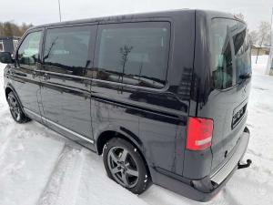 Melns Volkswagen Multivan 2015 Prienai, ar dzinēja tilpumu 2.00 L un nobraukumu 289 tūkst. km par 16100 €, foto 4 vietnē AUTOMOTO.COM.LV