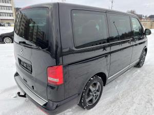Melns Volkswagen Multivan 2015 Prienai, ar dzinēja tilpumu 2.00 L un nobraukumu 289 tūkst. km par 16100 €, foto 6 vietnē AUTOMOTO.COM.LV