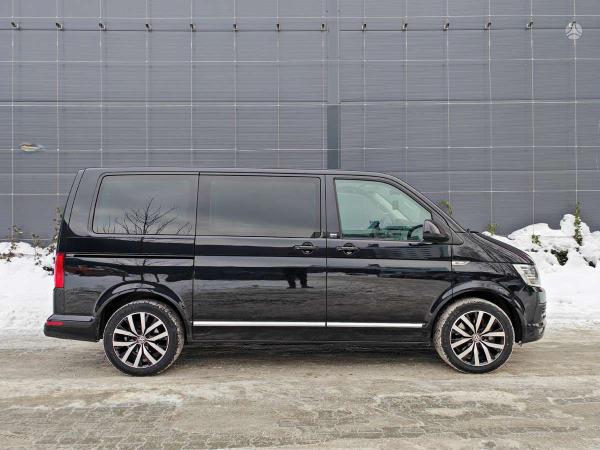 Black Volkswagen Multivan 2016 in Klaipeda, with an engine capacity of 2.00 L and mileage of 241 thousand km for 25999 €, photo 4 on AUTOMOTO.COM.LV