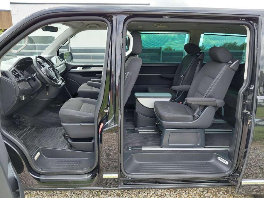 Melns Volkswagen Multivan 2016 Vilkaviškis, ar dzinēja tilpumu 2.00 L un nobraukumu 191 tūkst. km par 20500 €, foto 20 vietnē AUTOMOTO.COM.LV