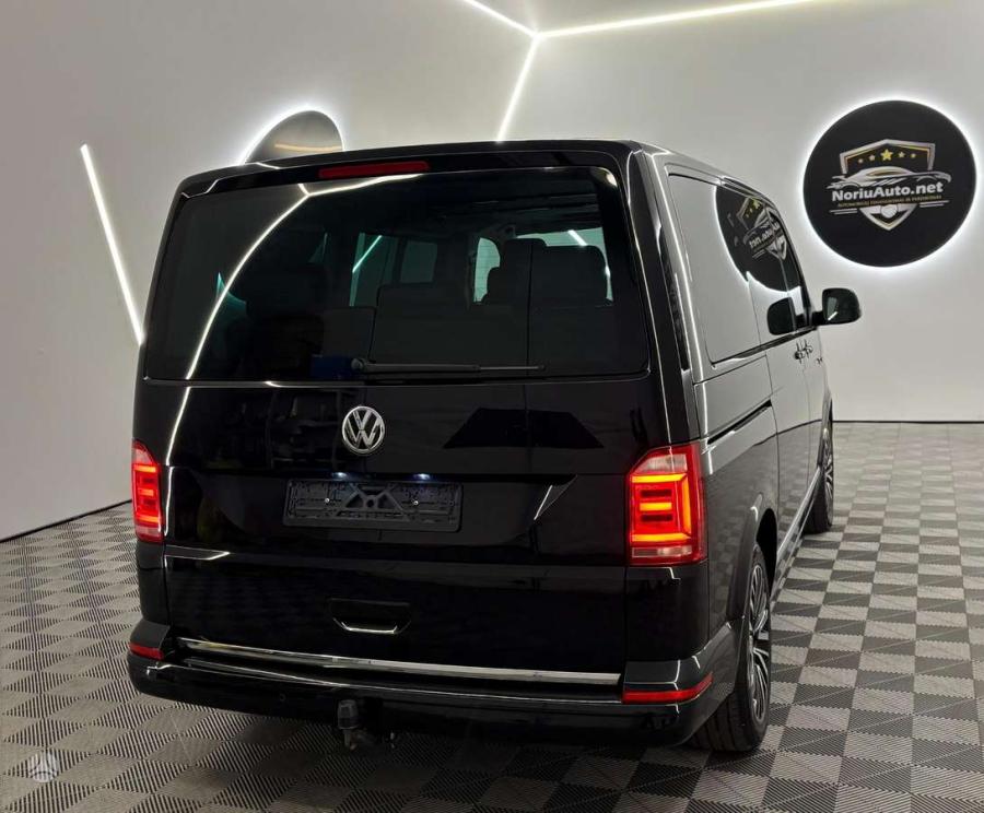 Black Volkswagen Multivan 2017 in Marijampole, with an engine capacity of 1.97 L and mileage of 211 thousand km for 24999 €, photo 31 on AUTOMOTO.COM.LV