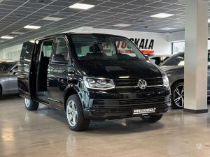 Melns Volkswagen Multivan 2017 Klaipėda, ar dzinēja tilpumu 1.97 L un nobraukumu 297 tūkst. km par 24900 €, foto 17 vietnē AUTOMOTO.COM.LV