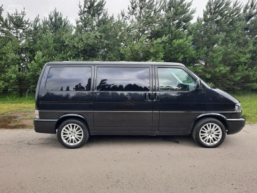 Melns Volkswagen Multivan 1996 Klaipėda, ar dzinēja tilpumu 2.50 L un nobraukumu 289 tūkst. km par 4650 €, foto 10 vietnē AUTOMOTO.COM.LV