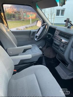 Melns Volkswagen Multivan 1996 Klaipėda, ar dzinēja tilpumu 2.50 L un nobraukumu 289 tūkst. km par 4650 €, foto 15 vietnē AUTOMOTO.COM.LV