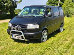 Melns Volkswagen Multivan 1996 Liepāja, ar dzinēja tilpumu 2.50 L un nobraukumu 577 tūkst. km par 3700 €, foto 3 vietnē AUTOMOTO.COM.LV